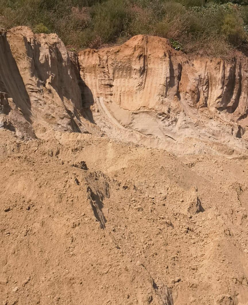 Mining and sale Quartz Sand port Novorossiysk (Russian Federation ...